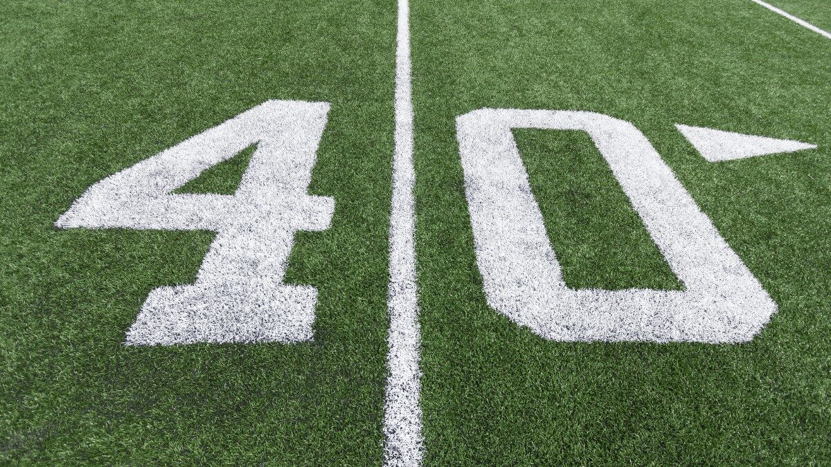 Is Tom Brady Really Declining? A Process Behavior Chart Perspective