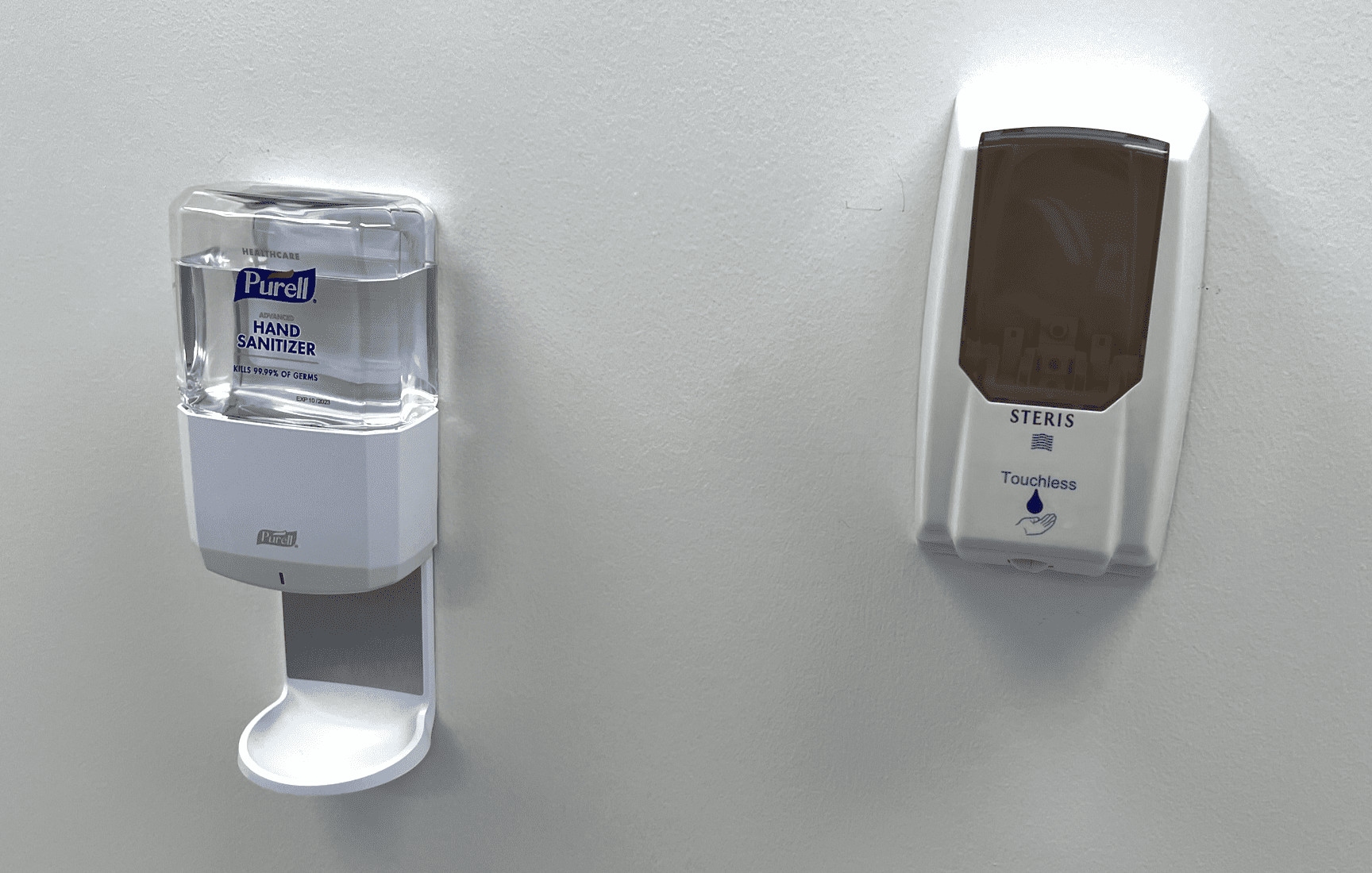 Hand Sanitizer Dispenser Design in Healthcare: Simple vs. “High-Tech ...