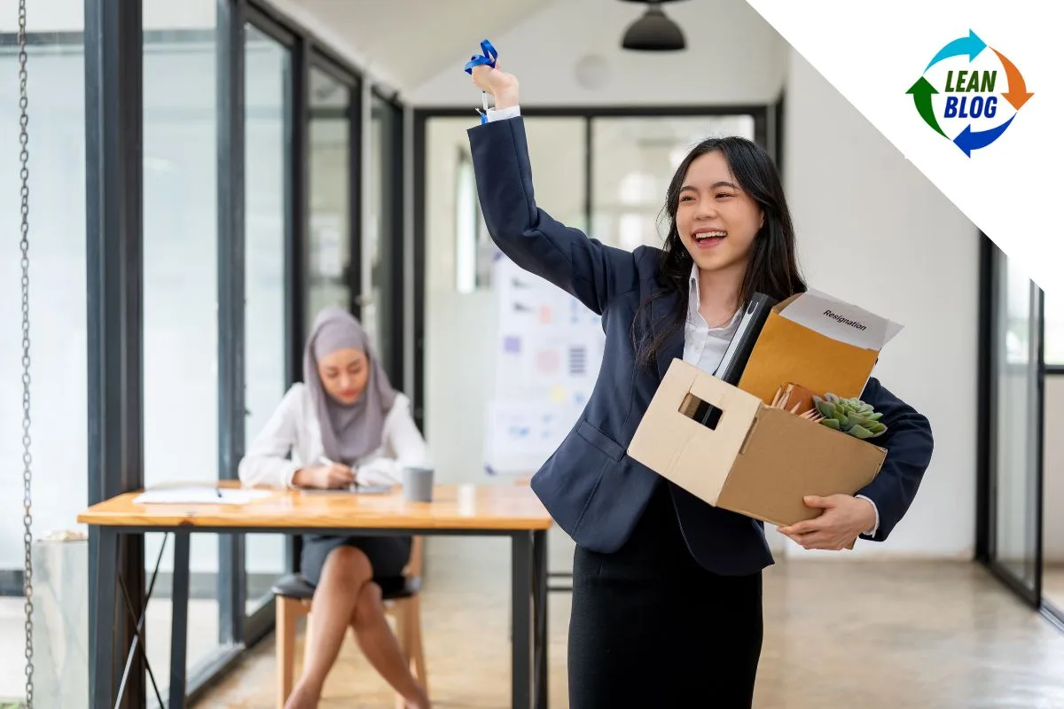 Reflecting on Career Choices: The Wisdom of Hindsight in Quitting Jobs - Lessons from My Podcast ...